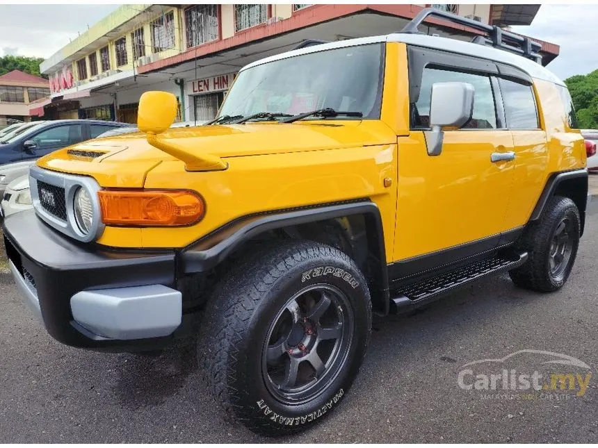Used 2011 (Reg 2013) Toyota FJ 4.0 A CRUISER 4WD (AT) (SUV) (GOOD CONDITION) SAMURAI ROAD POWER ...
