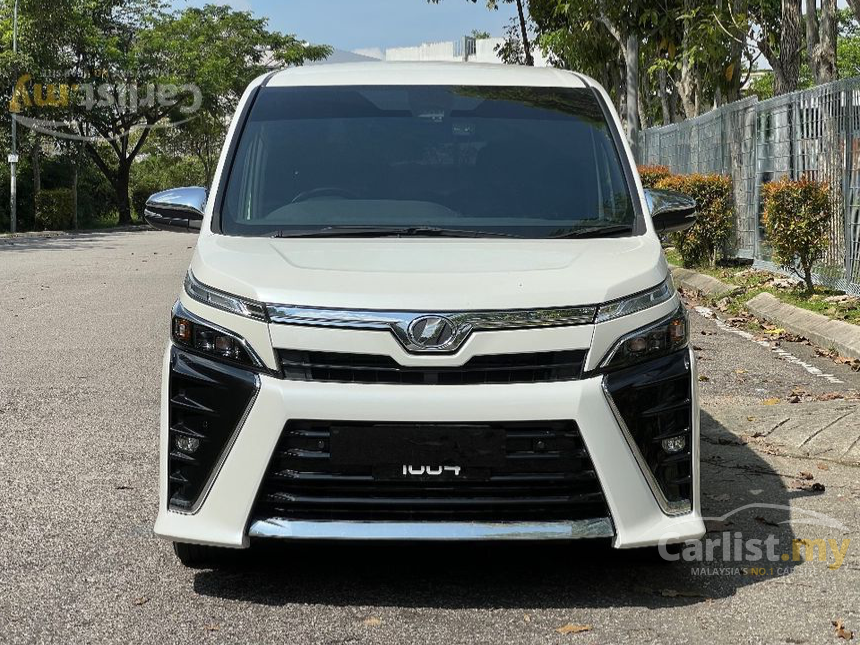 Used 2020 Toyota Voxy 2.0 ZS Kirameki Edition MPV FOC WARRANTY - Carlist.my