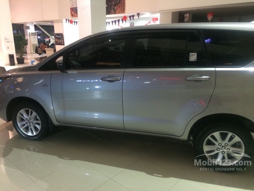 Jual Mobil Toyota Kijang Innova 2019 V 2.4 di DKI Jakarta Automatic MPV ...