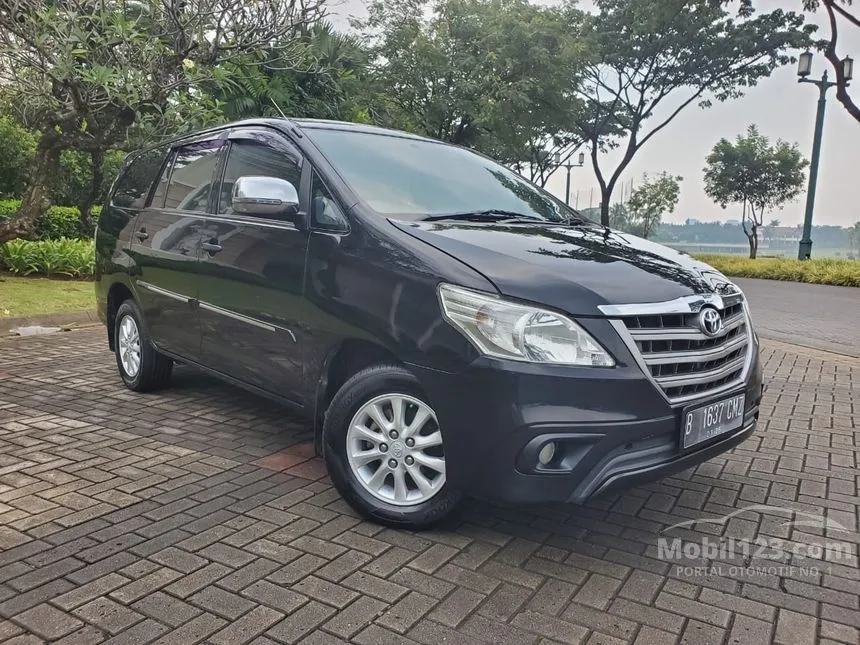 Jual Mobil Toyota Kijang Innova 2015 E 2.0 di Banten Manual MPV Hitam ...