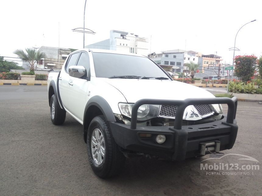 Jual Mobil Mitsubishi Strada Triton 2014 GLS 2.5 di DKI Jakarta Manual ...