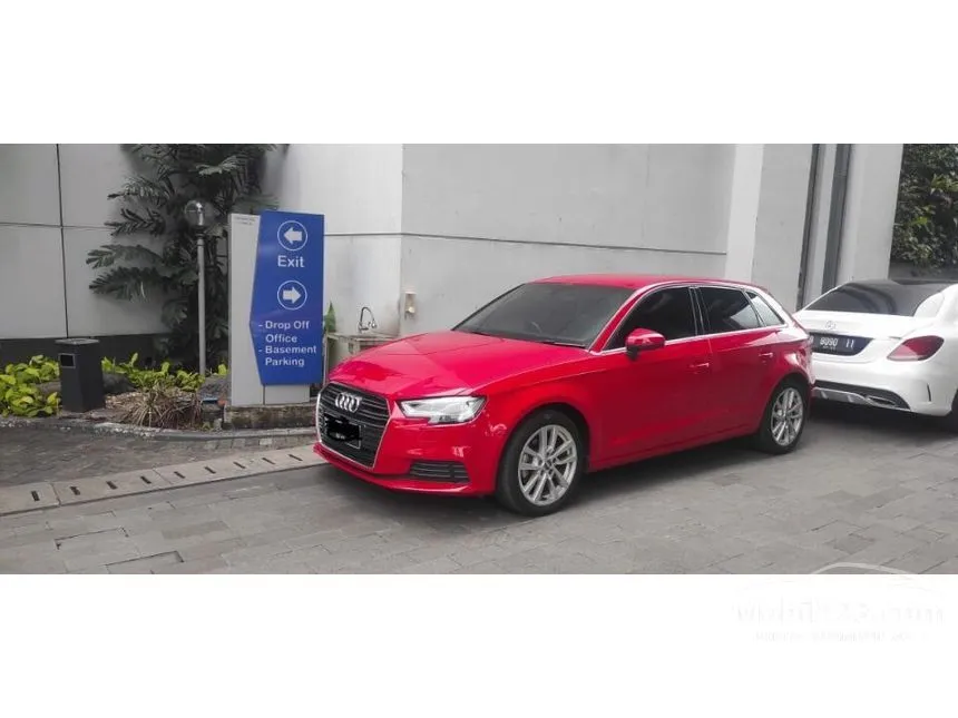 Jual Mobil Audi A3 2018 TFSI 1.2 di DKI Jakarta Automatic Sportback ...