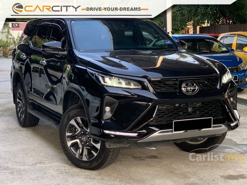 Used 2023 Toyota Fortuner 2.8 VRZ SUV COME WITH FULL SERVICE RECORD 12K ...