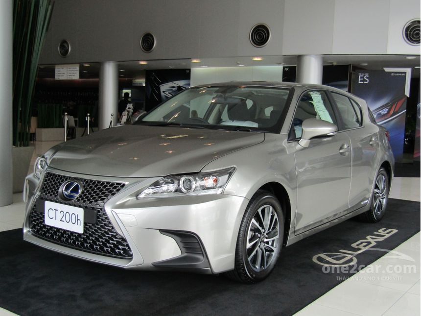 Lexus CT200h 2019 Luxury 1.8 in กรุงเทพและปริมณฑล Automatic Hatchback ...