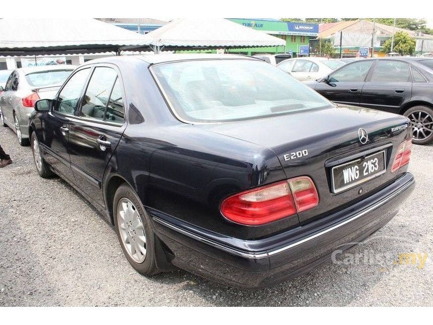 Used 2000 Mercedes-Benz E200 2.0 Elegance (A) REG 2005 -- SEE TO ...