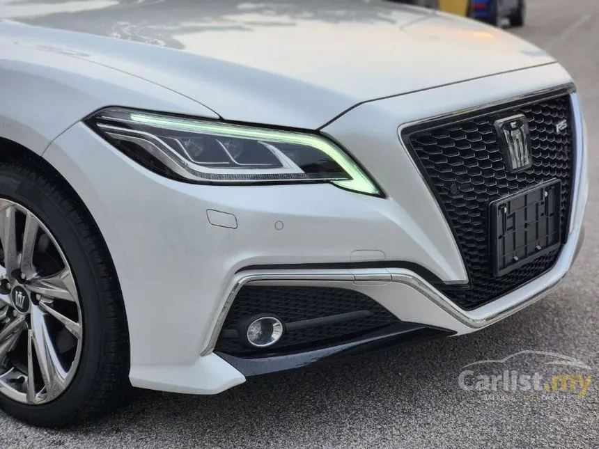 Recon 2019 Toyota Crown 2.0 RS Advance Sedan - Carlist.my
