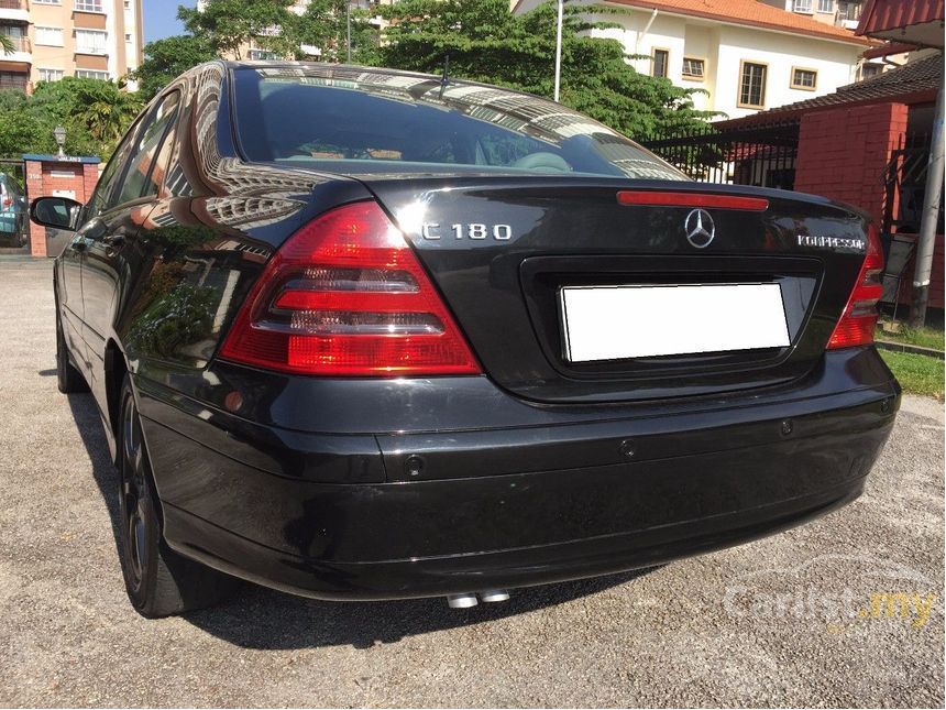 Mercedes-Benz C180K 2006 Classic 1.8 in Selangor Automatic Sedan Black ...