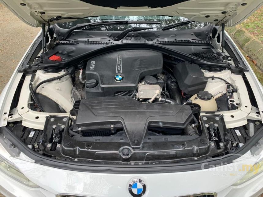 BMW 320i 2015 Sport Line 2.0 in Kuala Lumpur Automatic Sedan White for ...