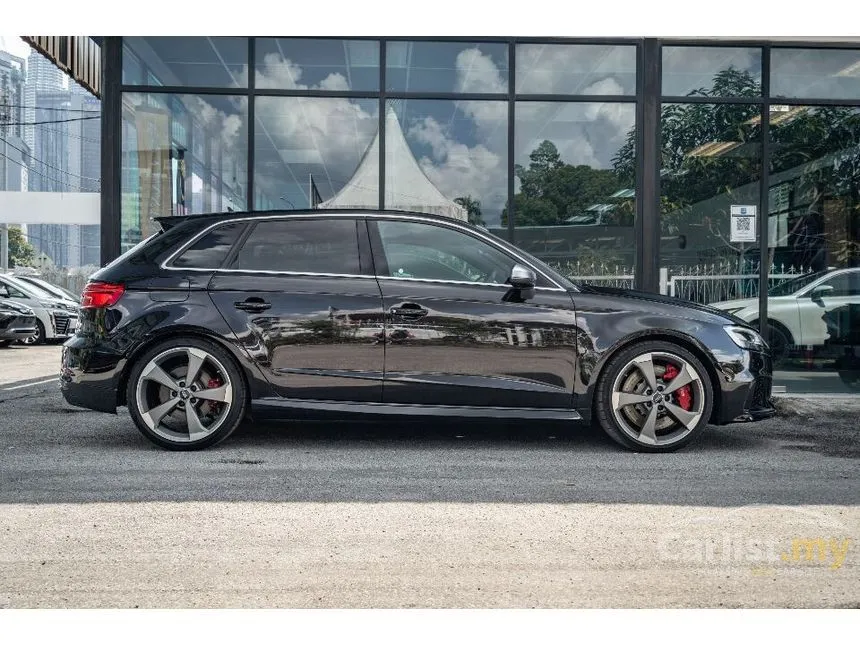 Recon 2018 Audi RS3 2.5 Hatchback CARBON TRIM & PANORAMIC ROOF - Carlist.my