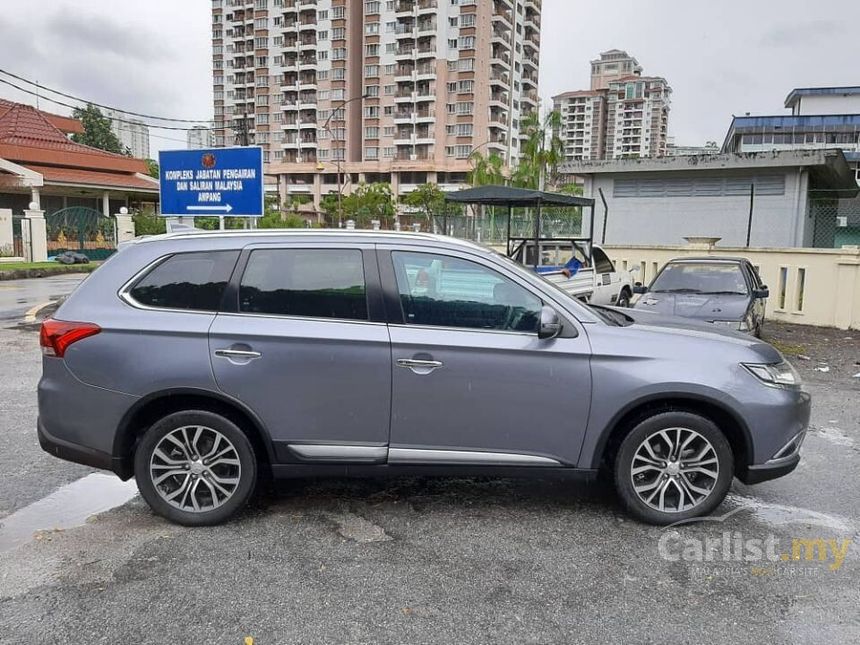 Mitsubishi Outlander 2017 2.4 in Selangor Automatic SUV Grey for RM ...