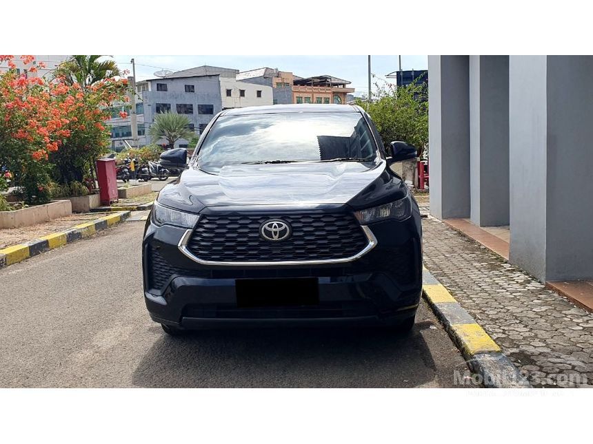 Jual Mobil Toyota Kijang Innova Zenix 2024 G HV (Non Premium Color) 2.0 ...
