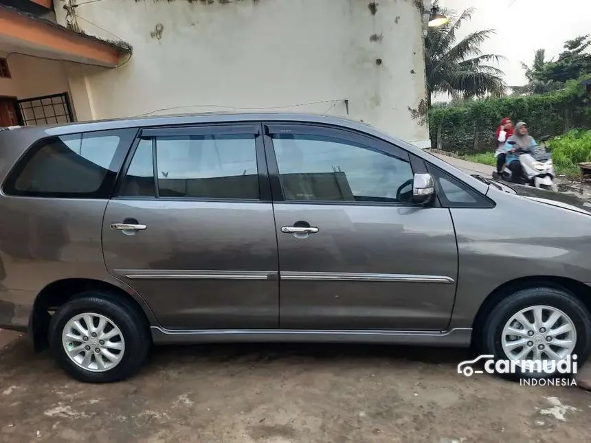 Jual Mobil Toyota Kijang Innova 2011 V Luxury 2.0 di Sumatera Selatan ...