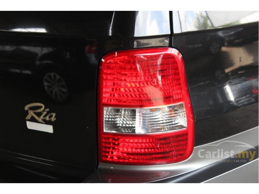 Naza Ria 2004 GS 2.5 in Pahang Automatic MPV Black for RM 9,000 ...
