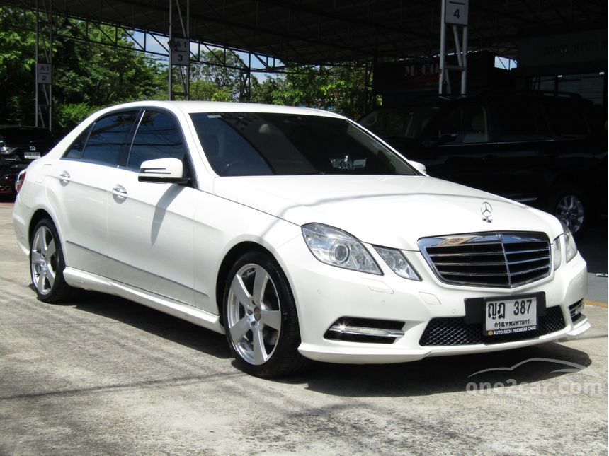 Mercedes-Benz E300 2011 Avantgarde Sports 3.0 in กรุงเทพและปริมณฑล ...
