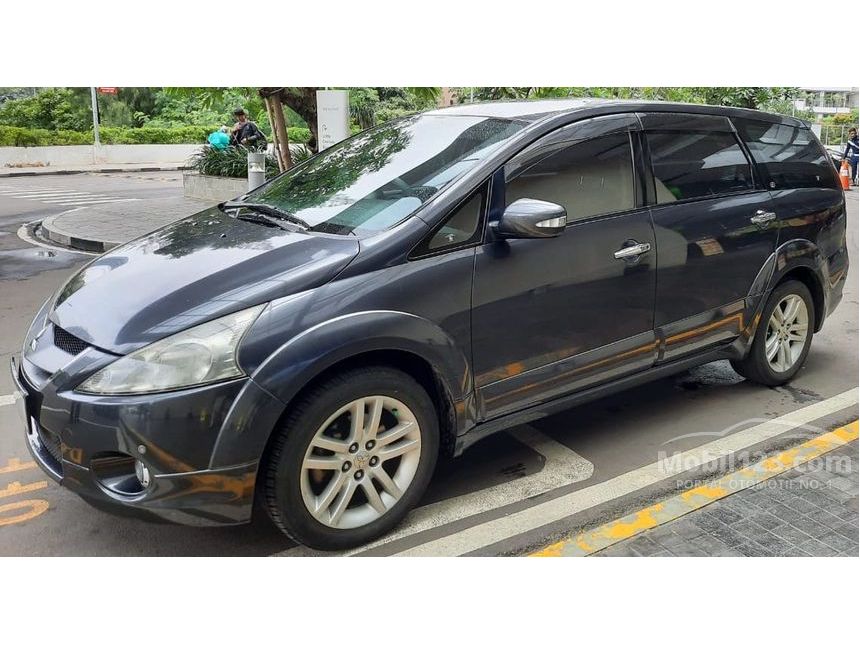 Jual Mobil Mitsubishi Grandis 2010 GT 2.4 di DKI Jakarta Automatic MPV ...
