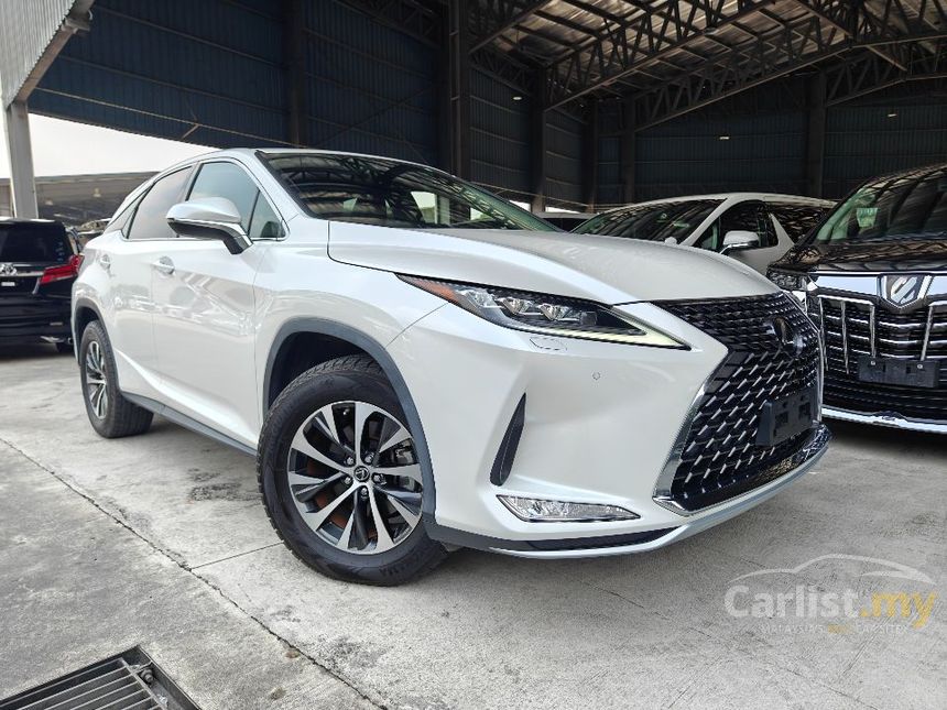 Recon 2020 Lexus RX300 2.0 Turbo Grade 4.5 Sun Roof 3LED PCS LTA BSM ...