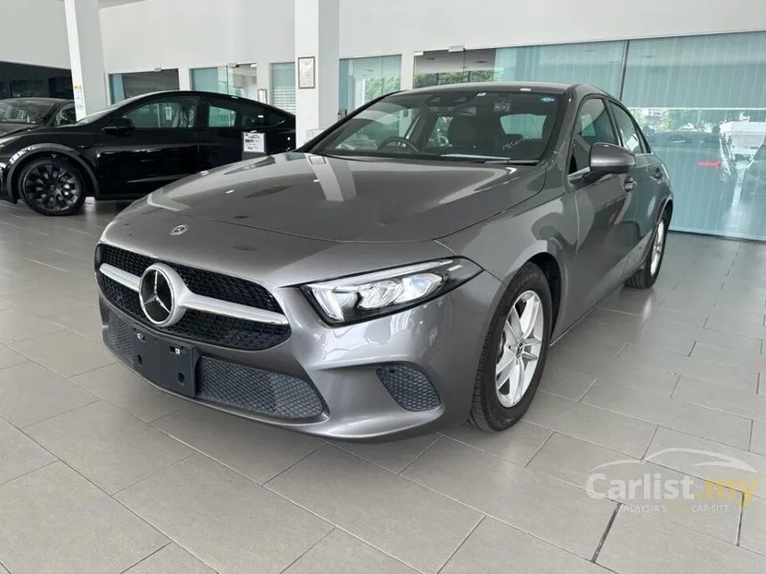 Recon 2020 Mercedes-Benz A180 1.3 SE Sedan - Carlist.my