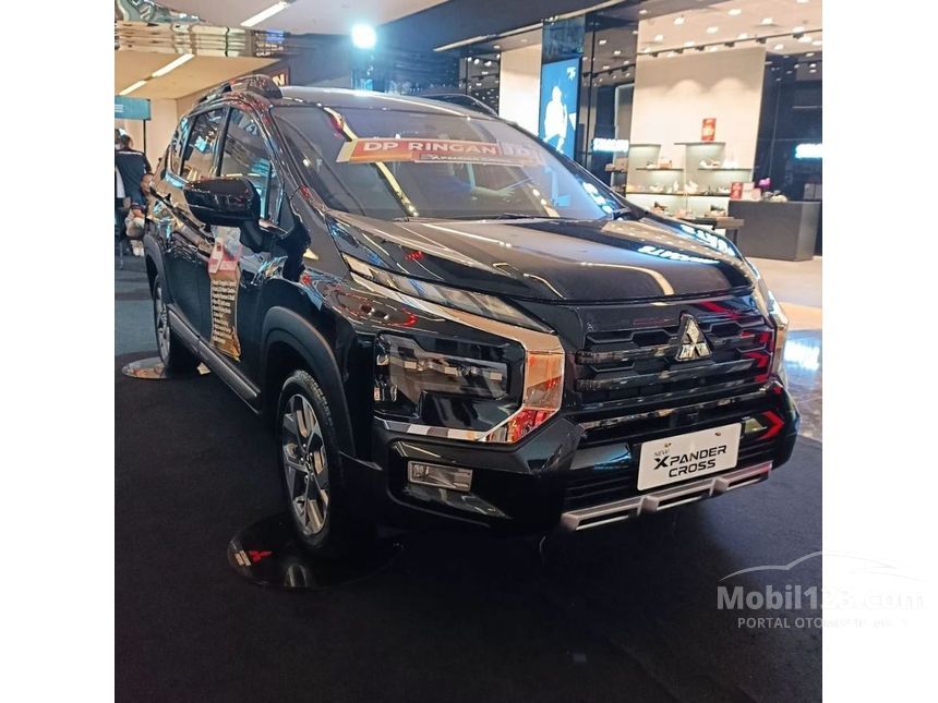 Jual Mobil Mitsubishi Xpander 2024 CROSS Premium Package 1.5 di DKI ...