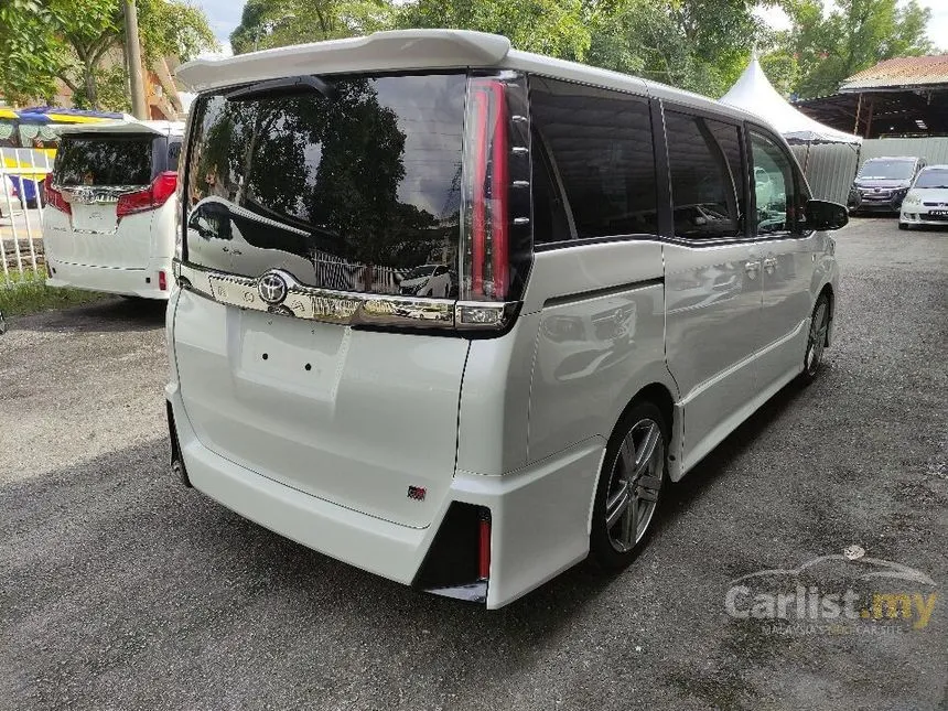 Recon 2018 Toyota Noah 2.0 Si GR Sport MPV #UNREG #7 SEATER #2 POWER DOOR #HALF LEATHER - Carlist.my