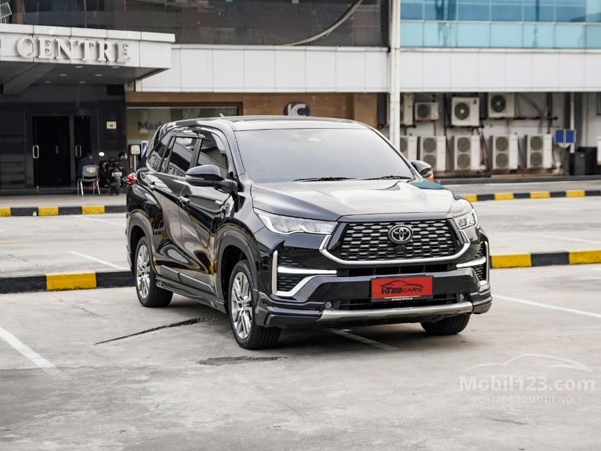 Jual Mobil Toyota Kijang Innova Zenix 2022 Q HV TSS Modellista 2.0 di ...