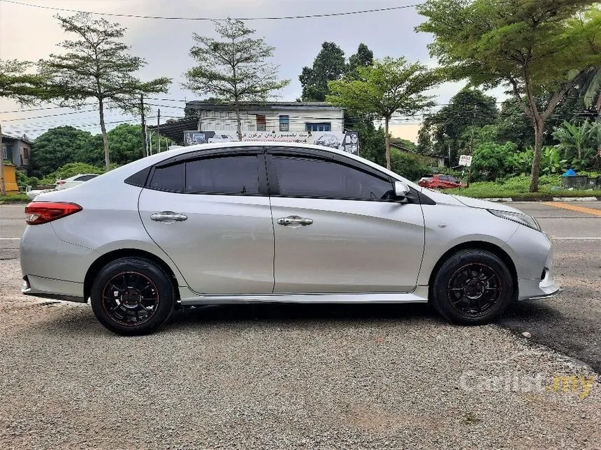 Terpakai 2021 Toyota Vios 1.5 Sedan auto new face lift grs body kit ...
