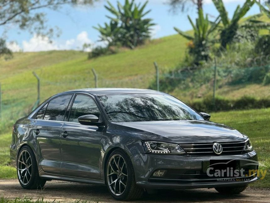 Used 2017 Volkswagen Jetta 1.4 TSI Highline Sedan Auto-1 owner-free ...