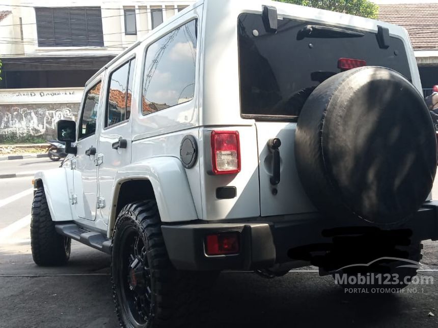 Jual Mobil Jeep Wrangler 2014 Rubicon 3.6 di DKI Jakarta Automatic SUV ...