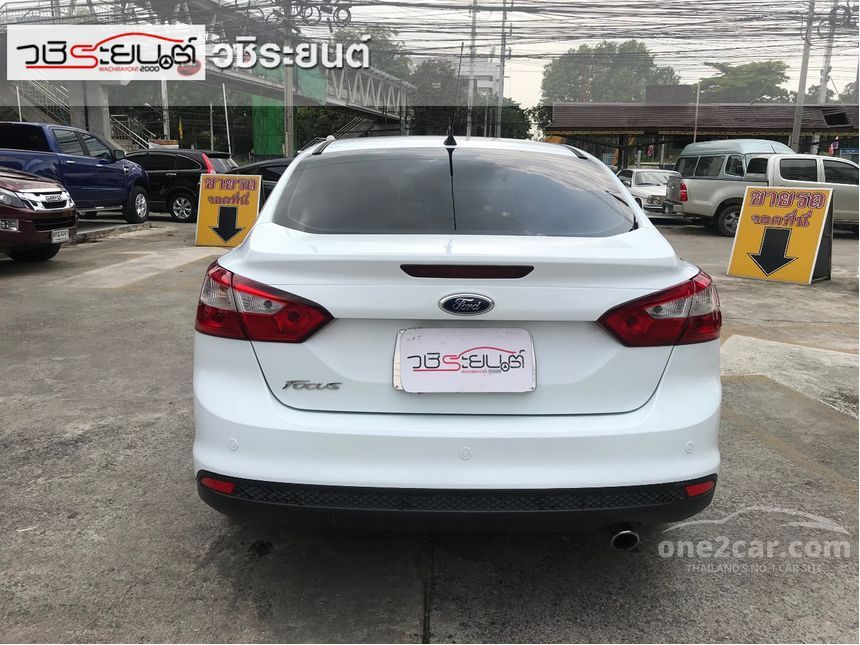 Ford Focus 2015 Titanium 2.0 in กรุงเทพและปริมณฑล Automatic Sedan สีขาว ...