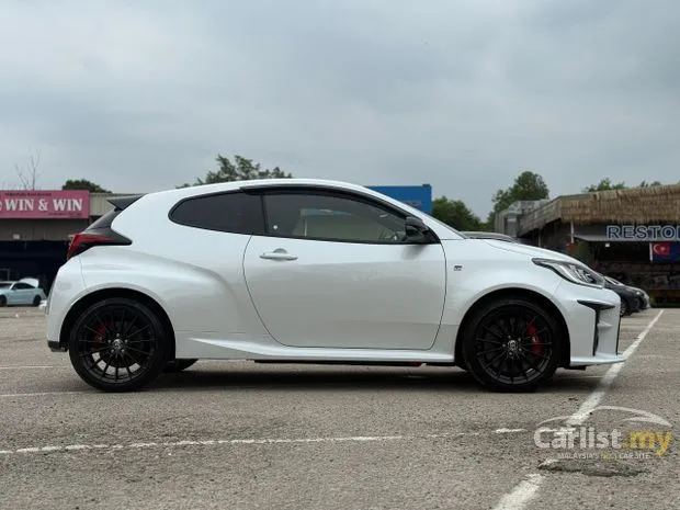 Toyota Recon Ayer Baloi | Carlist.my