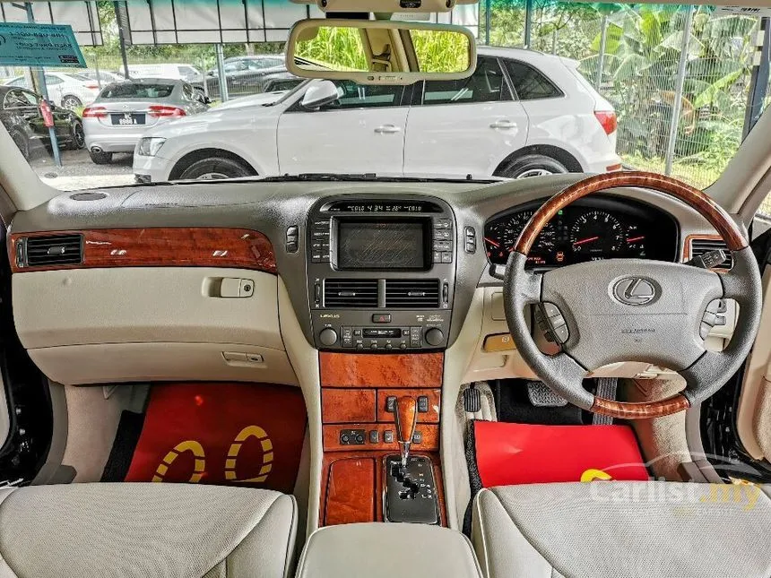 Used Lexus LS430 4.3 LWB S/ROOF M.LEVINSON CROWN WARRANTY - Carlist.my