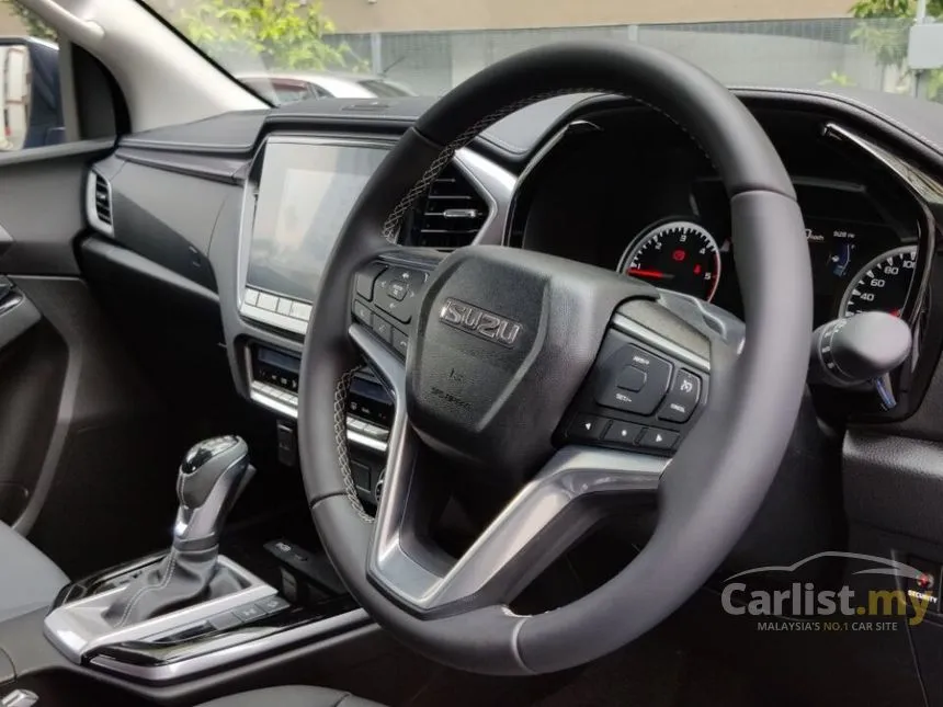 New ALL NEW 2023 FACELIFT is here# Isuzu D-Max 1.9/3.0 TURBO Premium ...