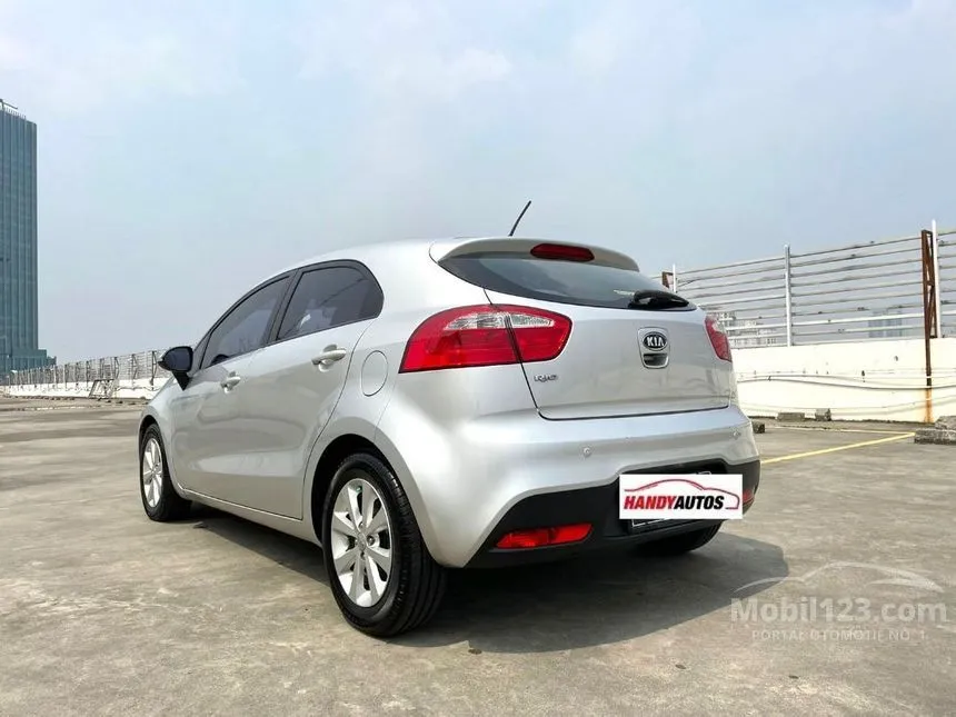 Jual Mobil KIA Rio 2012 UB 1.4 di Banten Automatic Hatchback Silver Rp ...