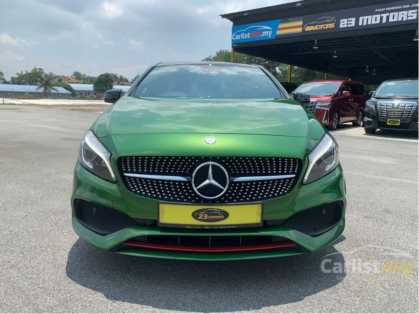 Mercedes-Benz A250 2016 Sport 2.0 in Johor Automatic Hatchback Green ...