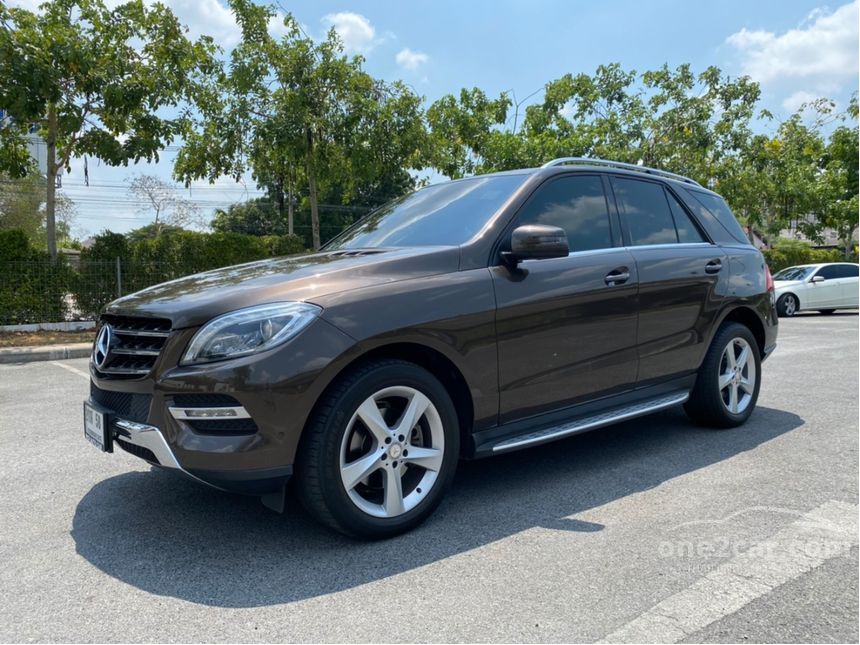 Mercedes-Benz ML250 CDI 2015 2.1 in กรุงเทพและปริมณฑล Automatic SUV สี ...