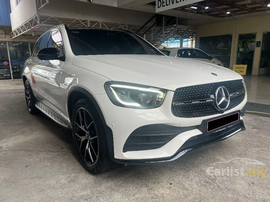 Used 2021 Mercedes-Benz GLC300 2.0 4MATIC AMG Line Coupe - Carlist.my