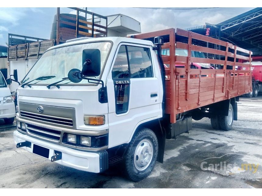 Used DAIHATSU DELTA V116 WOODEN CARGO 17FT UBS 5000KG LORRY #5112WUV ...