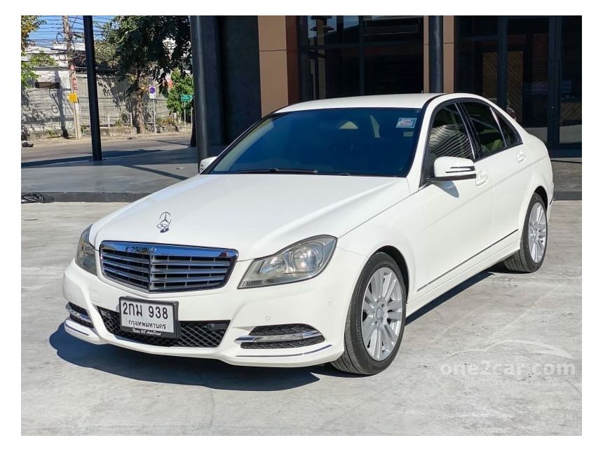 2013 Mercedes-Benz C220 CDI 2.2 W204 (ปี 08-14) W204 Elegance Sedan AT ...