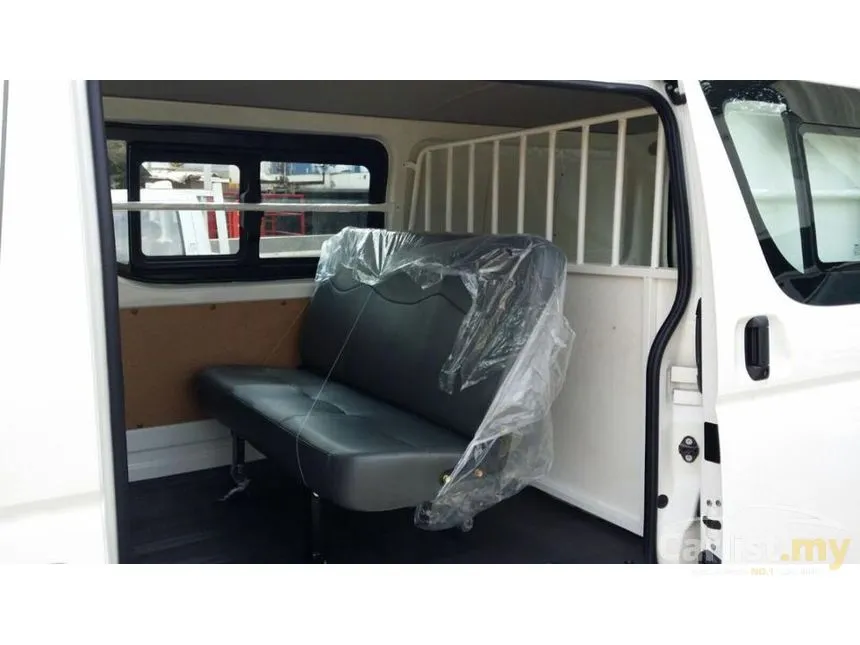 New TOYOTA 2023 HIACE SEMI PANEL VAN 2.5 (M) READY STOCK / STOK ADA ...