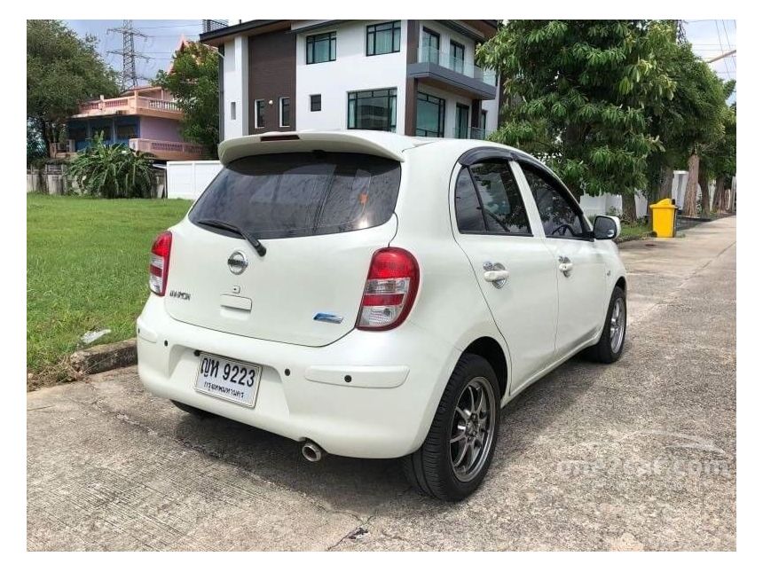 Nissan March 2011 EL 1.2 in กรุงเทพและปริมณฑล Automatic Hatchback สีขาว ...
