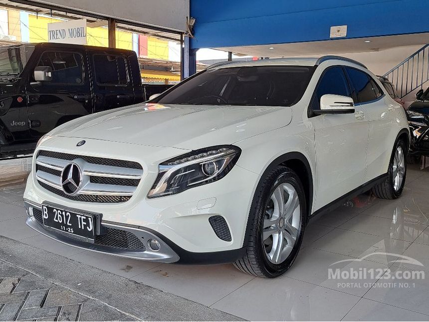 Jual Mobil Mercedes-Benz GLA200 2015 Urban 1.6 di DKI Jakarta Automatic ...