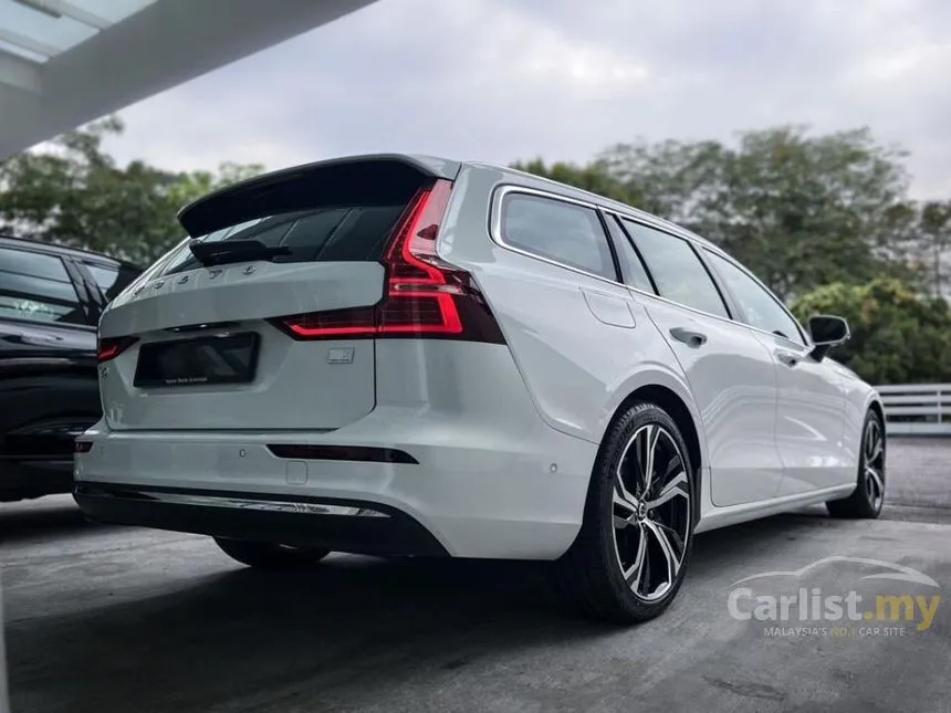 New Volvo V60 2.0 Recharge T8 PHEV Wagon 2024 ( Year End Promotion And ...