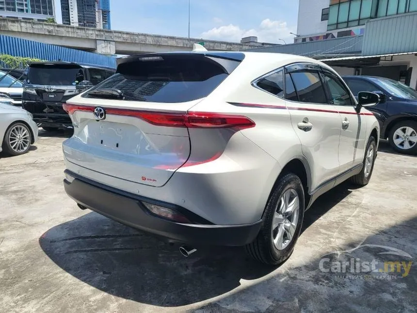 Recon 2022 Toyota Harrier 2.0 Edition S With Original Millage of ONLY 770KM - Carlist.my