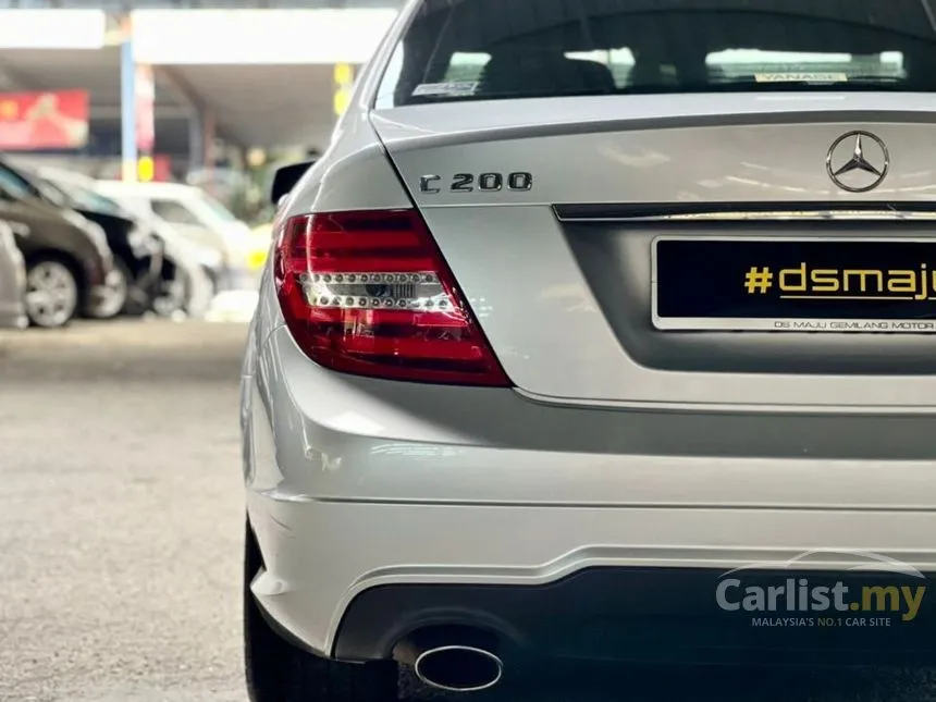 Used 2011 Mercedes-Benz W204 C200 CGI AMG 1.8 AT JAPAN SPEC AMG PACKAGE ...