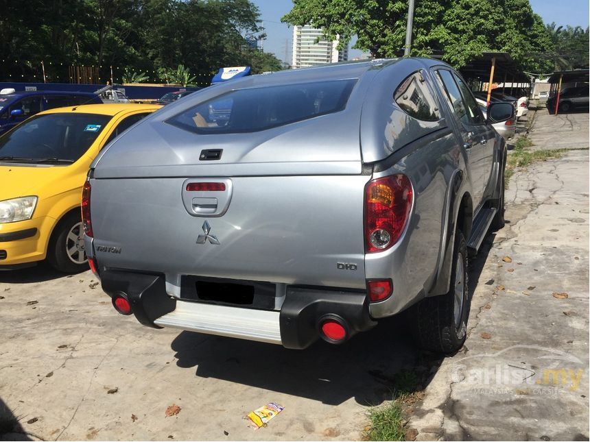 Used Mitsubishi Triton 2.5 4 WHEEL 4WD Double Cap Green Diesel Engine ...