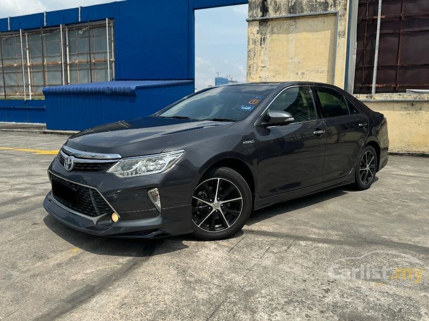 Used 2015 Toyota Camry 2.5 Hybrid Sedan Luxsury Free 1 Year Hybrid ...