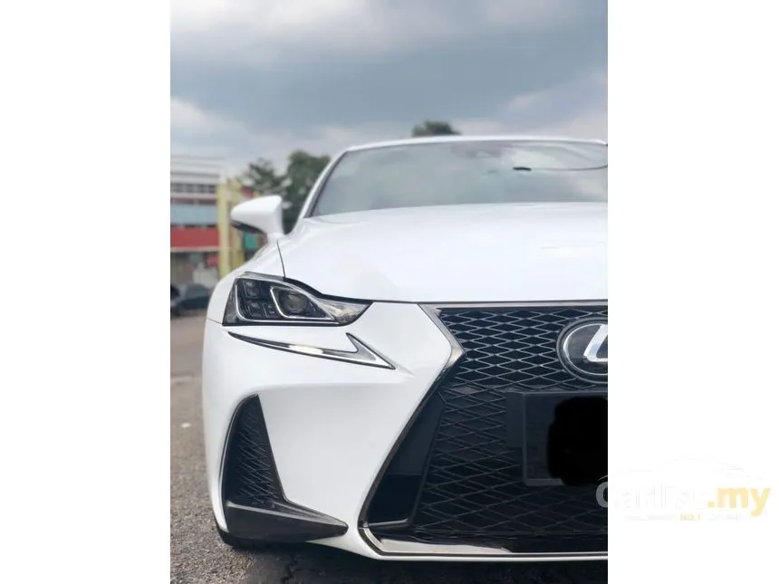 Used 2017 Lexus IS200t 2.0 F Sport Sedan - Carlist.my