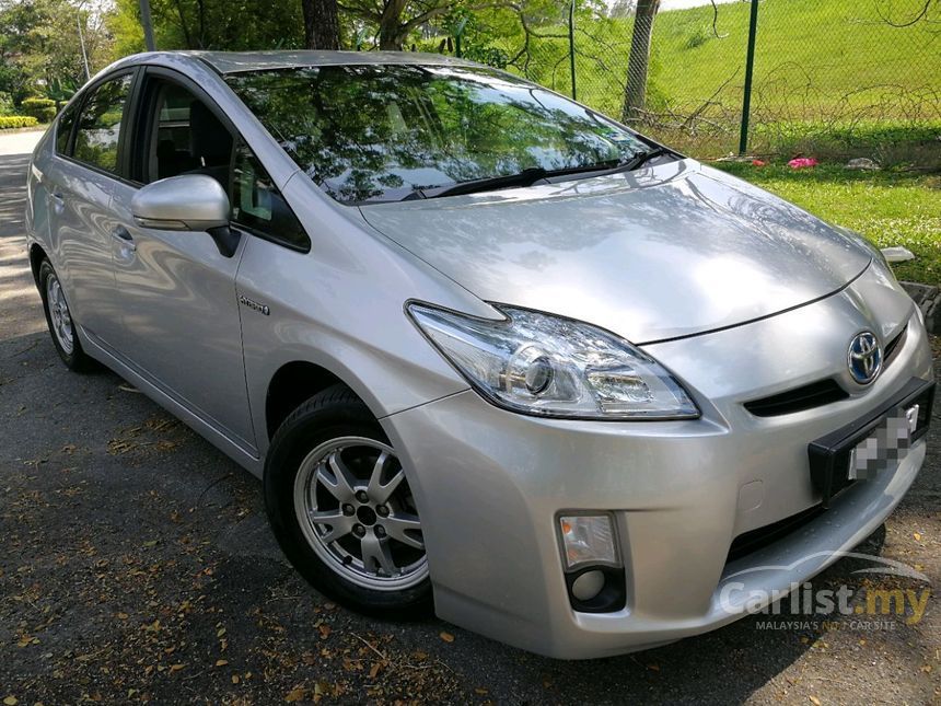 Toyota Prius 2011 Hybrid 1.8 in Kuala Lumpur Automatic Hatchback Silver ...