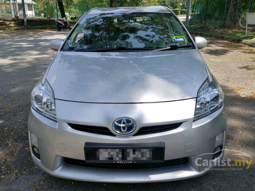 Toyota Prius 2011 Hybrid 1.8 in Kuala Lumpur Automatic Hatchback Silver ...