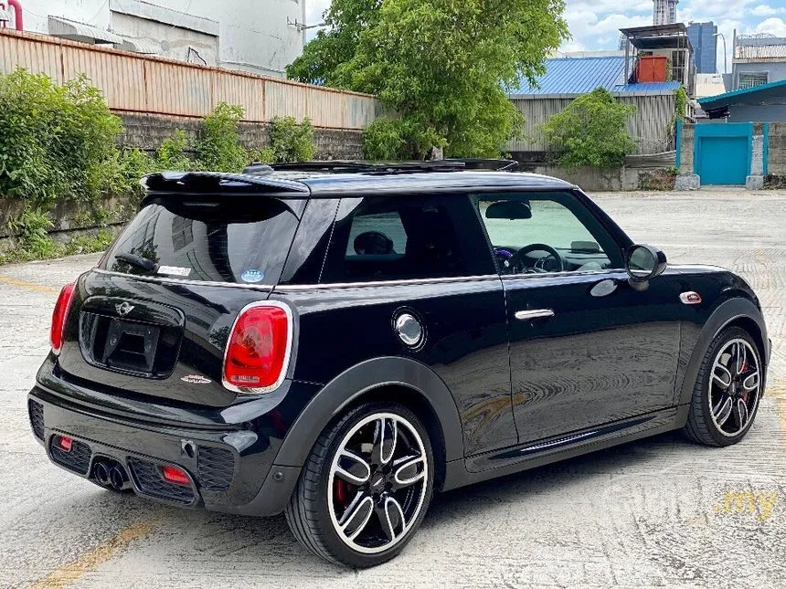 Recon 2018 MINI Cooper S 2.0 John Cooper Works JCW Hatchback - Carlist.my