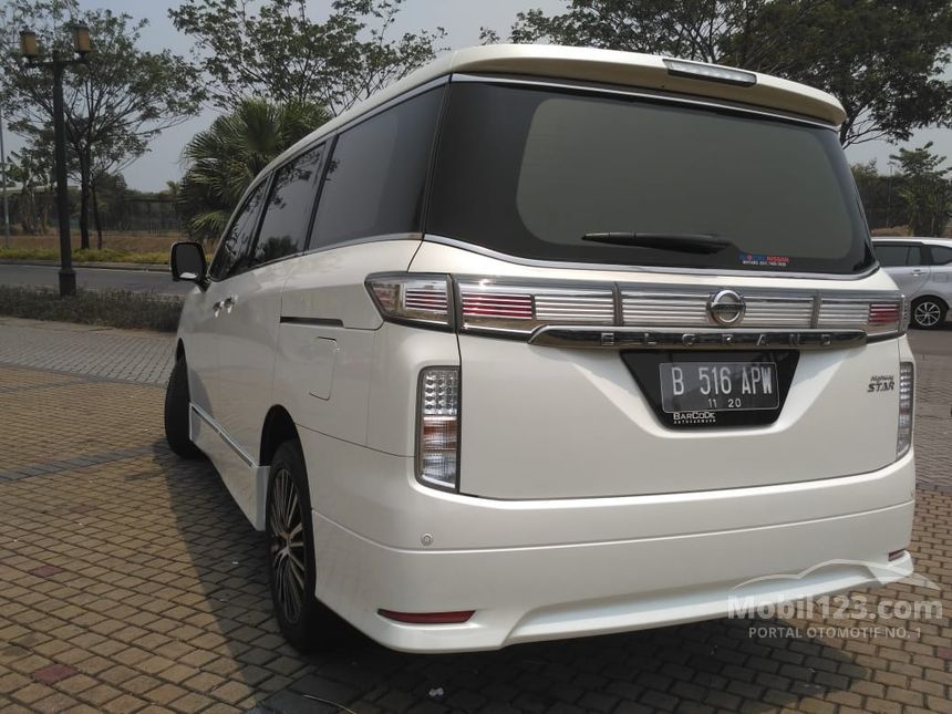 Jual Mobil Nissan Elgrand 2014 Highway Star 2.5 di Banten Automatic MPV Putih Rp 525.000.000 ...